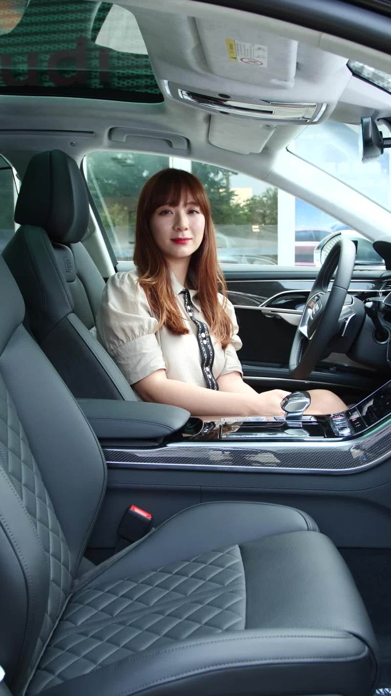 奥迪奥迪S82021款 奥迪S8L 4.0TFSI quattro辅助驾驶功能视频说明书_车型亮点项_易车