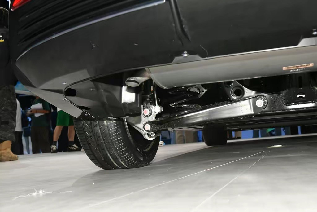 搭载骁云-插混专用1.5L、1.5T涡轮增压发动机两款发动机_易车