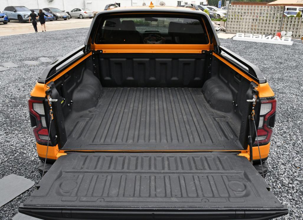 每日汽车对比丨福特Ranger对比长城炮_易车