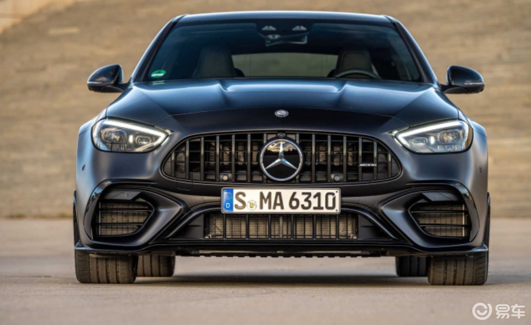 全新AMG C63海外上市，配2.0T插混系统_易车