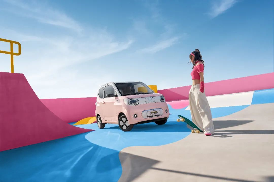 五菱宏光MINIEV马卡龙新款来袭，时尚代步开心果上市_易车