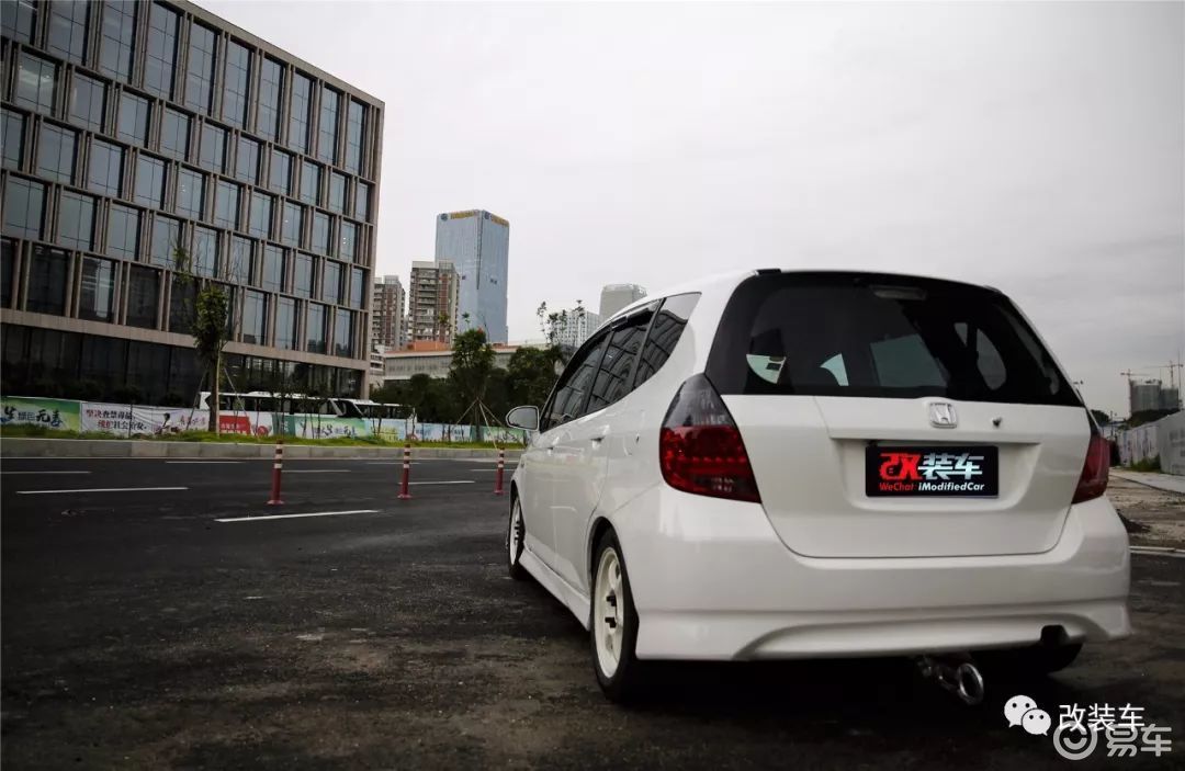 还记得那台初代飞度GD3吗？经历过时间的沉淀后更显韵味！_易车