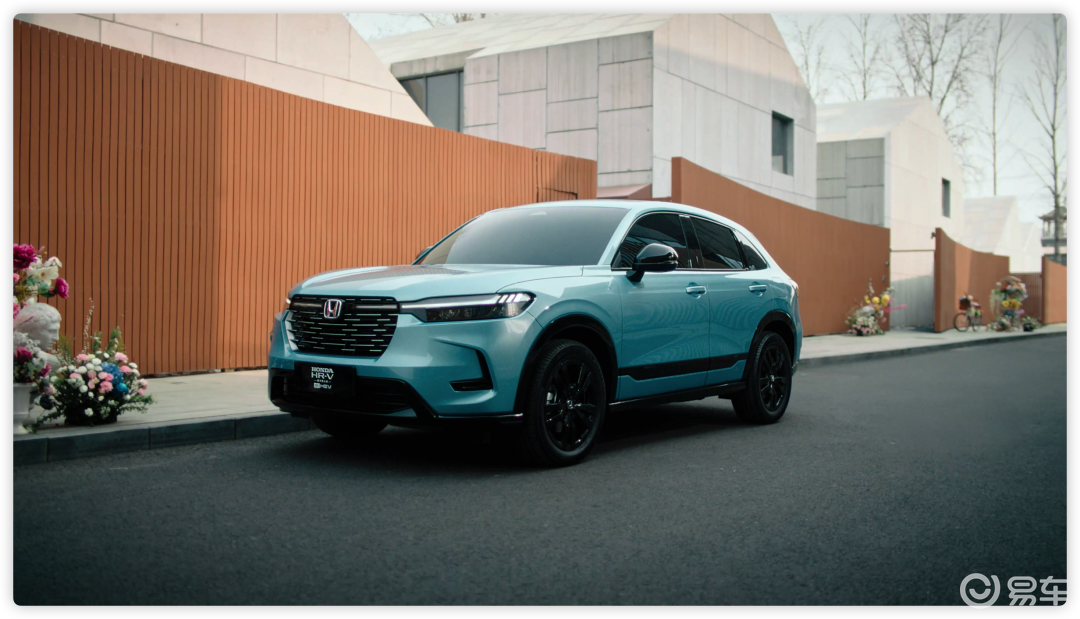 东风本田HONDA HR-V，都市爬山虎与年轻人互勉！_易车