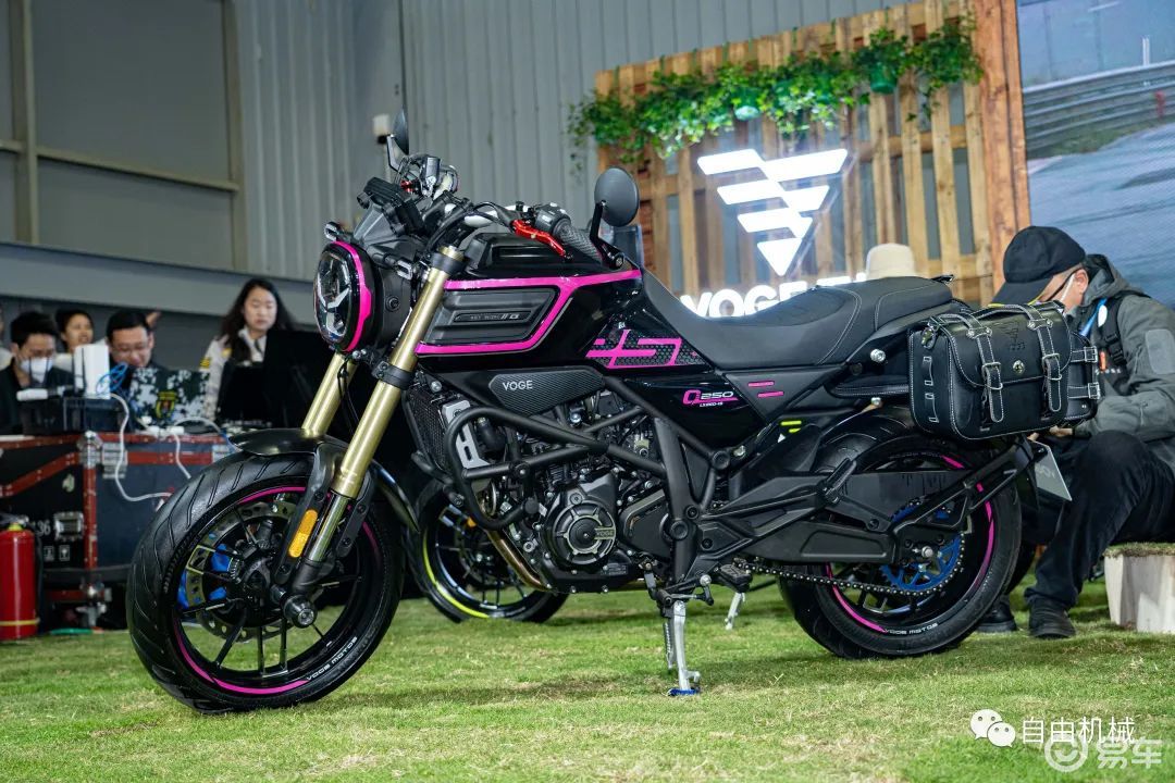 无极双剑齐发，全新Q250、AC300 Café售价公布_易车