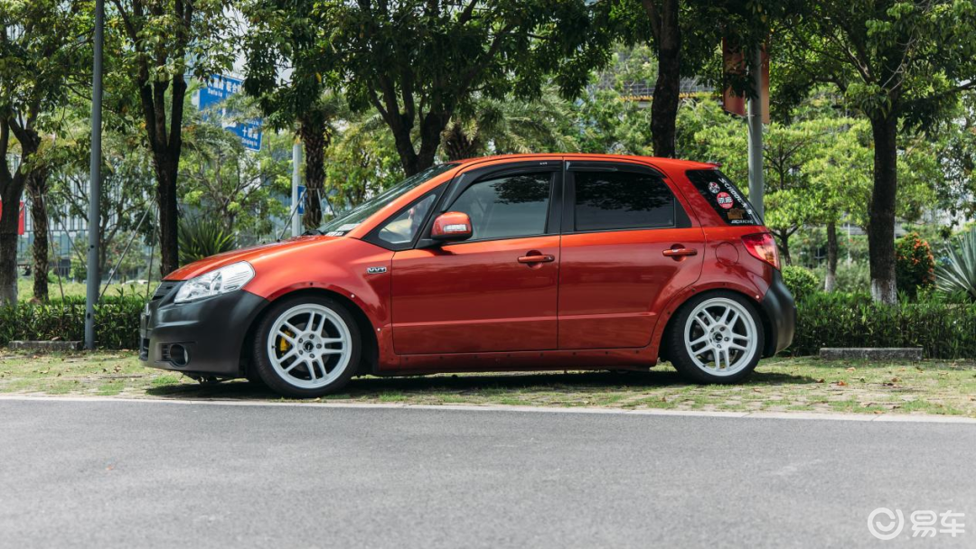 铃木天语SX4，绞牙避震配上竞技铃完美化身JDM小钢炮！_易车