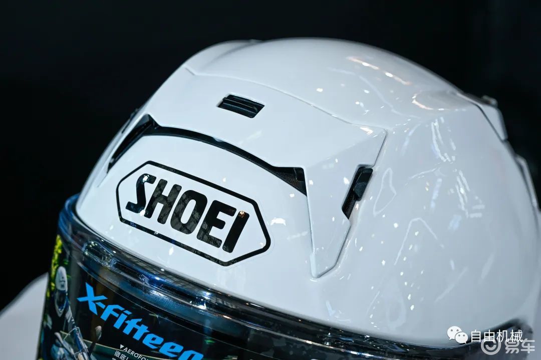 SHOEI新一代旗舰头盔X15国内首次亮相，性能全面升级_易车