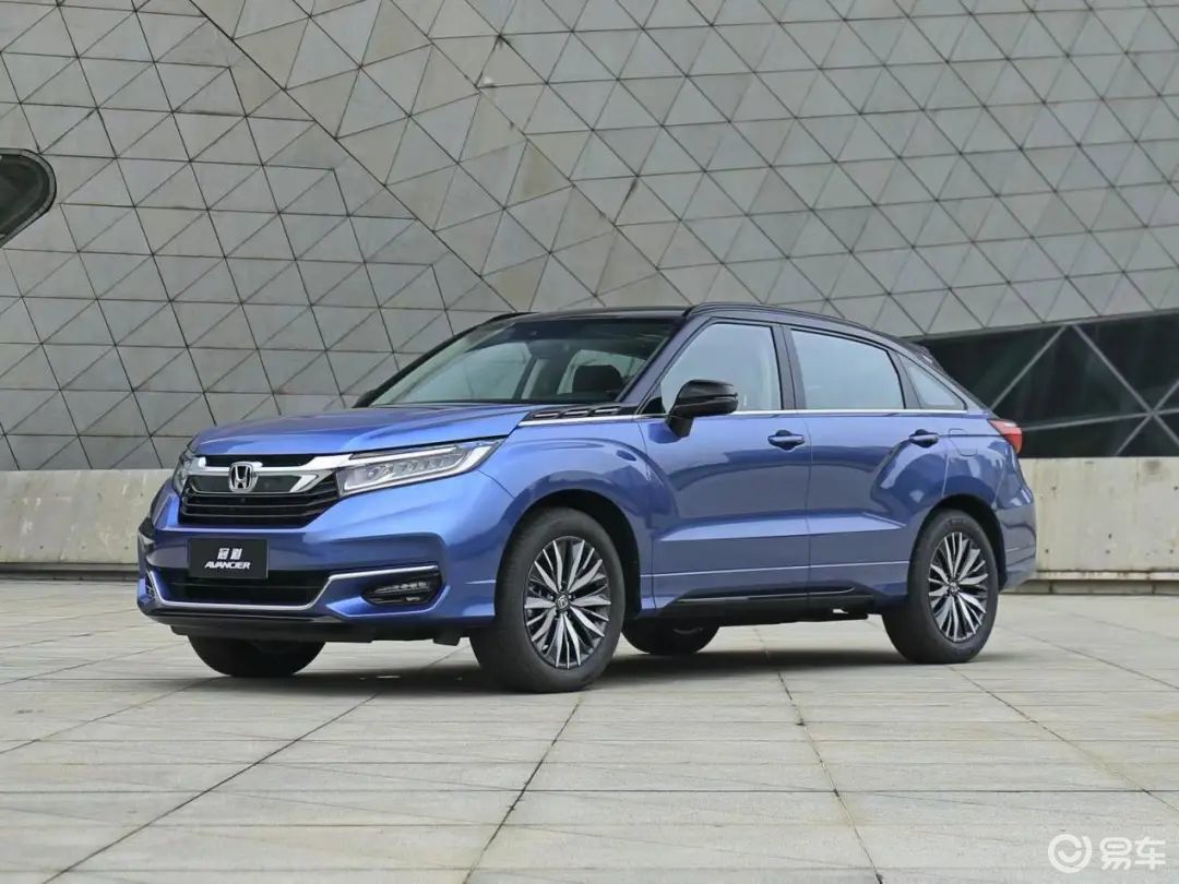 2.0T+9AT，合资大5座SUV！二排地台都能躺人？_易车