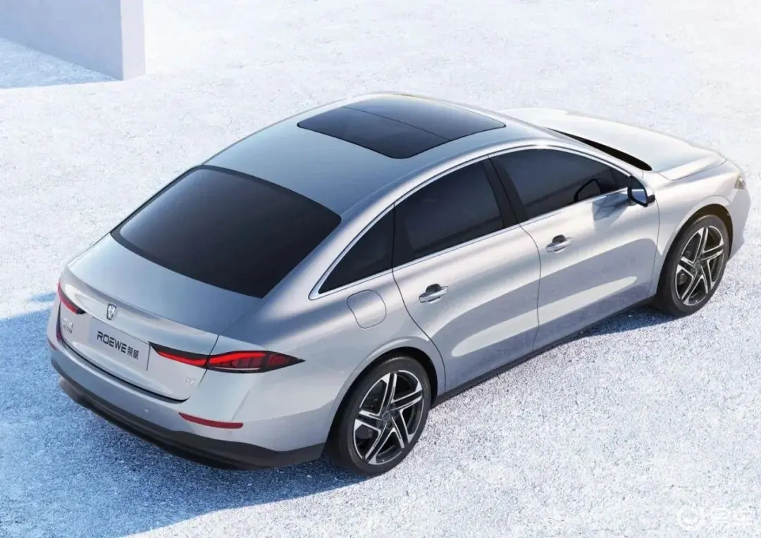 【e汽车】荣威D7 DMH混动版官图发布_易车