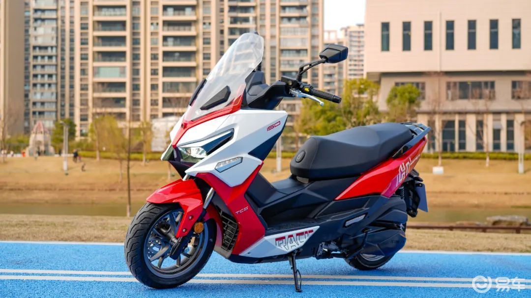 都是1.6万多，光阳H150和UHR150,谁更值得？_易车