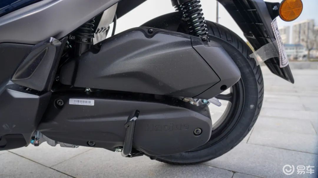 都是1.6万多，光阳H150和UHR150,谁更值得？_易车