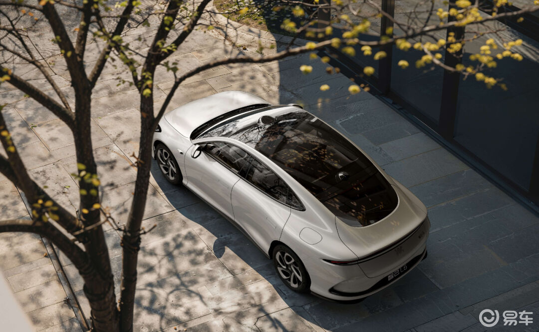 小米SU7甚至为智己L6装上了“灵犀数字底盘”_易车