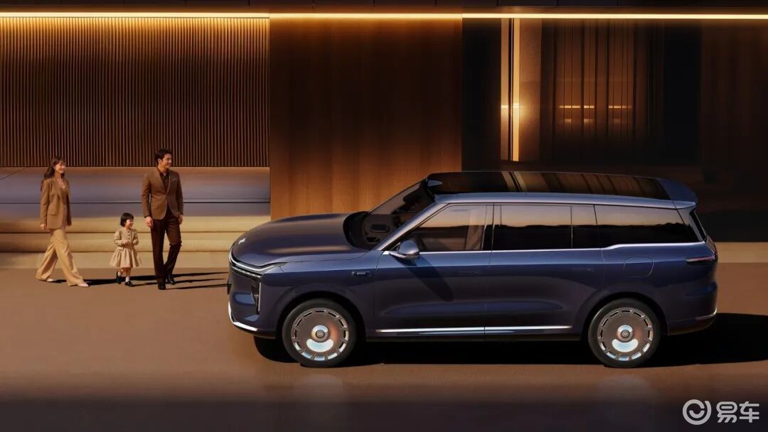 上汽旗舰启航在即全尺寸SUV智己LS9预售33.69万起_易车