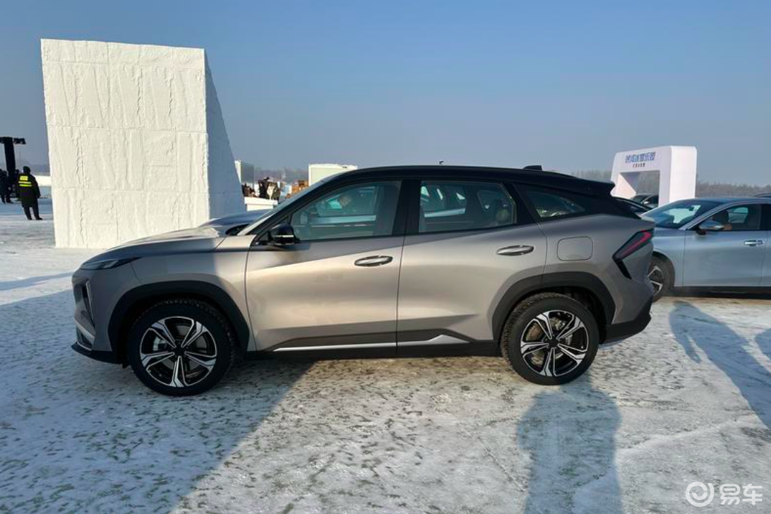 银河L7 EM-i售11.58万元起，纯电续航115公里_易车