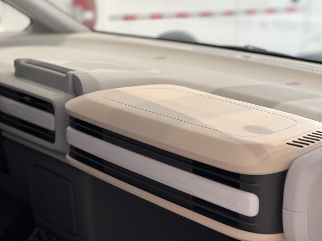 上汽大通MAXUS 大拿V1驾驶者即能够完成对车机功能的操作_易车