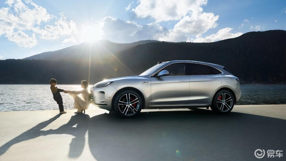 业界AEB最强水平？问界M5智驾版再次展示主动安全新标杆_易车