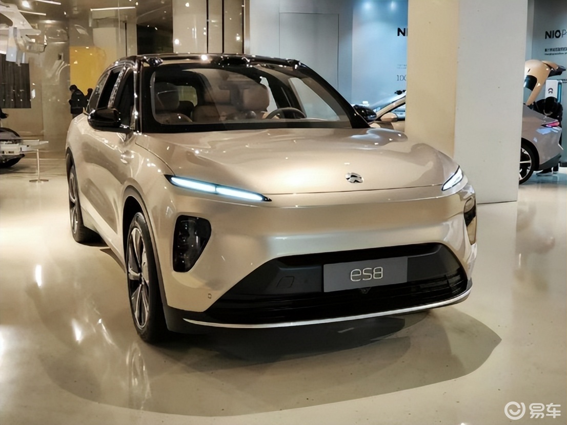 时尚界的断层？ES8与全新GLE的设计差异_易车