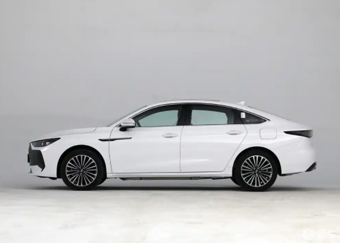 奇瑞风云A8L C-DM将于12月17日上市_易车