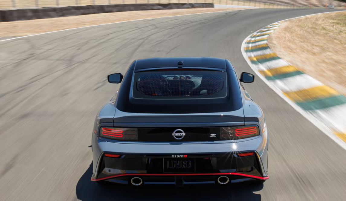 400Z Nismo明年官方引入，成现役日产最强跑车！_易车
