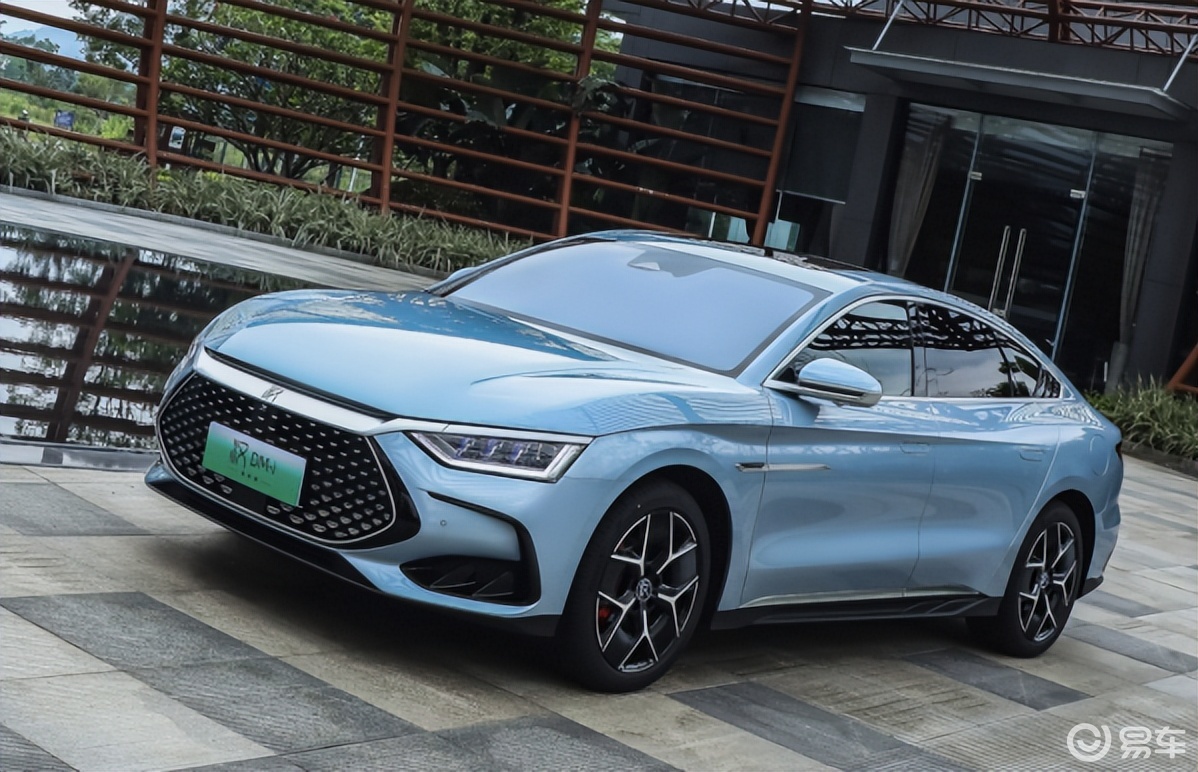 汉DM-i冠军版上市，标配 FSD 可变阻尼悬架系统_易车