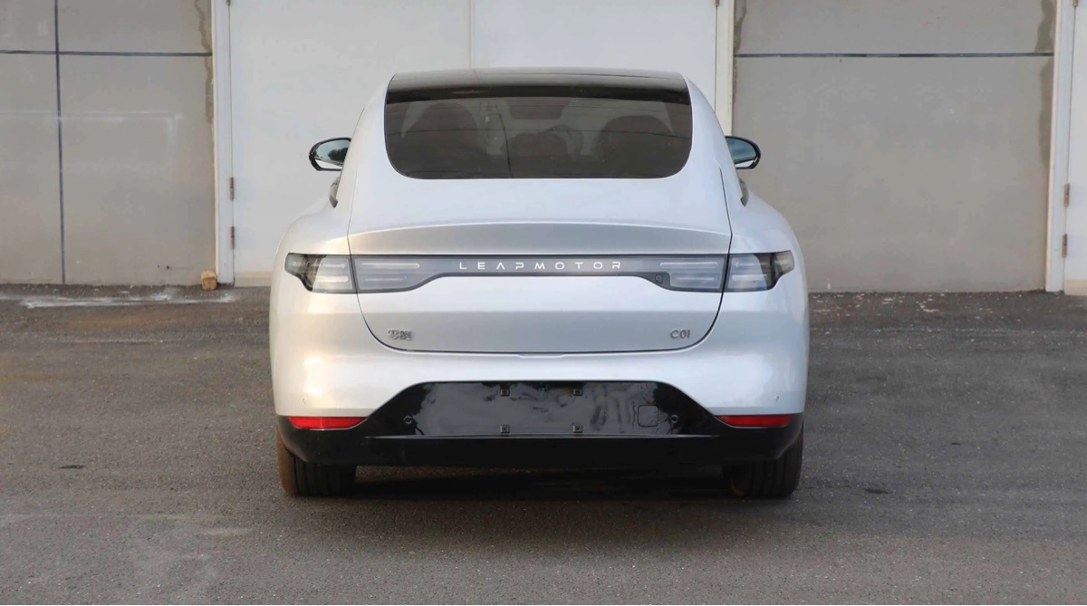 零跑C01增程版车型申报图发布 或将在第三季度上市_易车