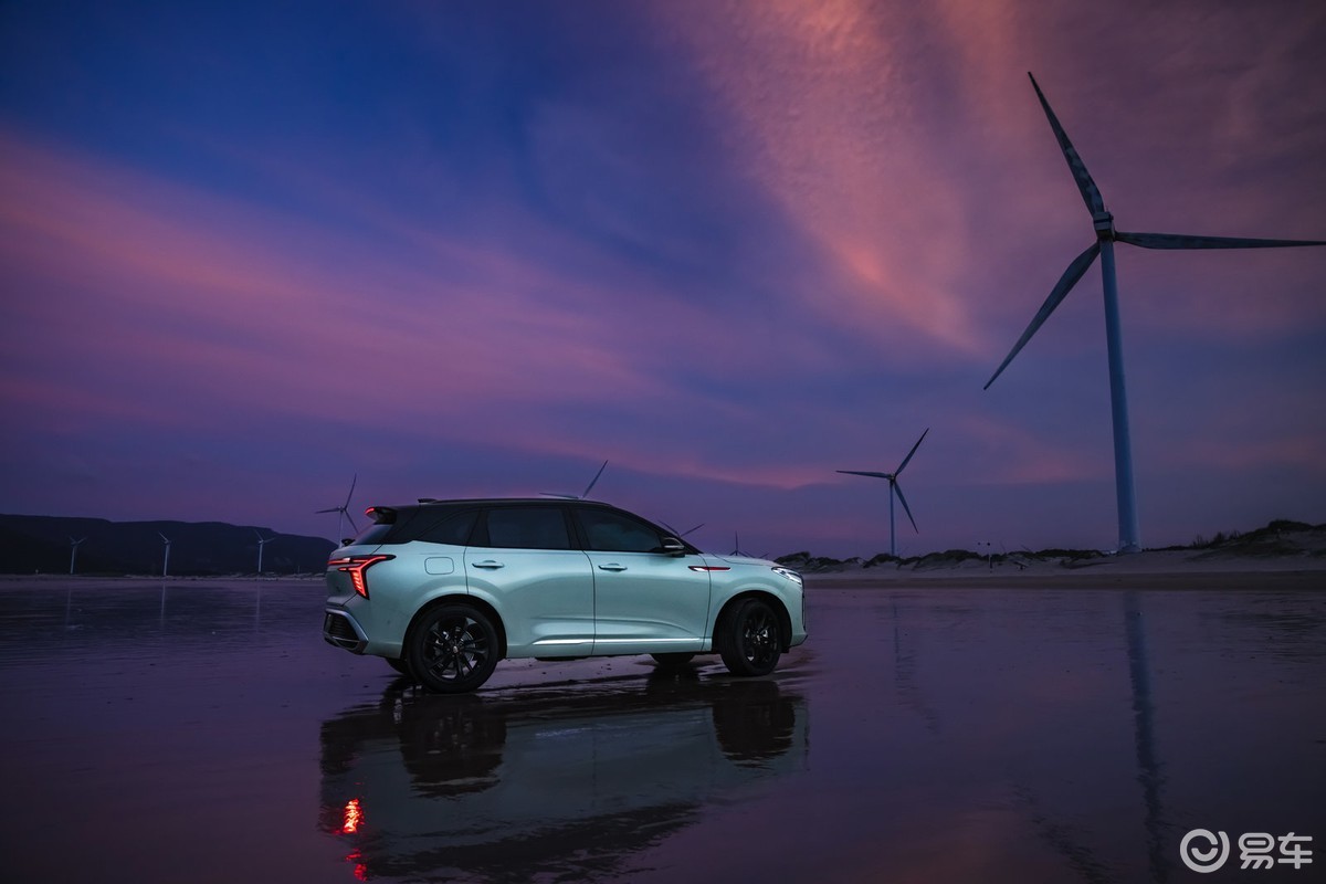 宝马X1的豪华，在红旗HS3面前显得如此“低调”_易车