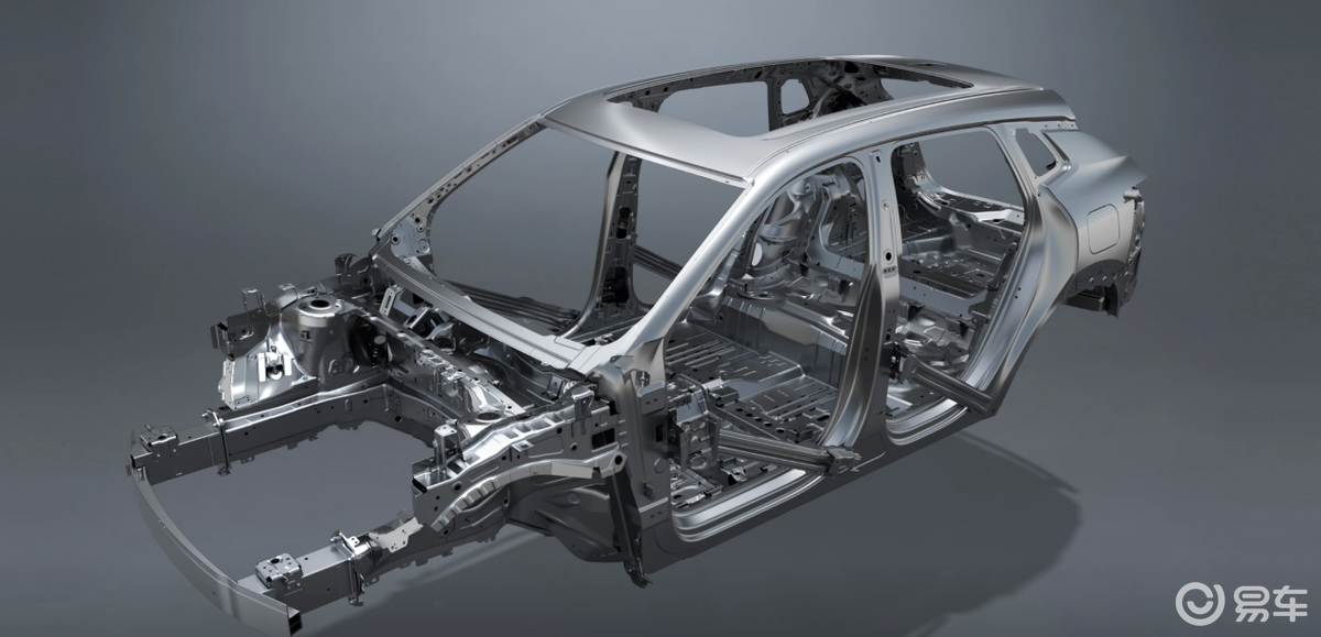领克08 EM-P的白车身采用了高强度钢材和轻量化铝材料_易车
