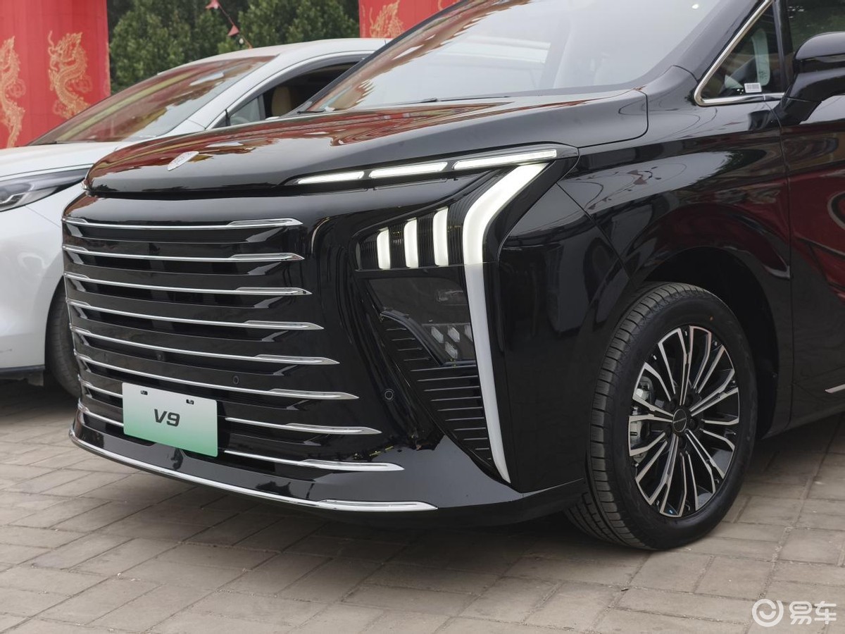 17.99万买中大型MPV，性价比之王非星海V9莫属_易车