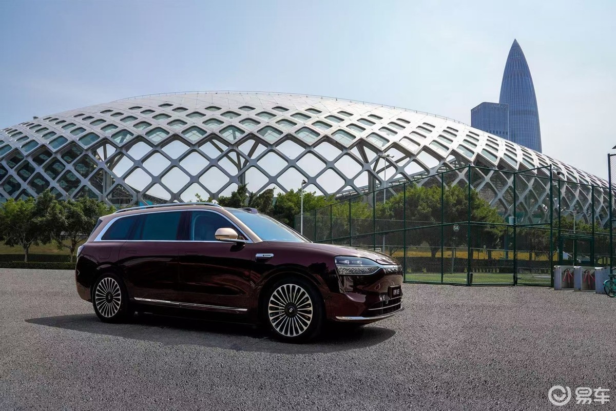 从隔空开门到自驾旅拍，问界M9系列OTA升级亮点抢先看_易车