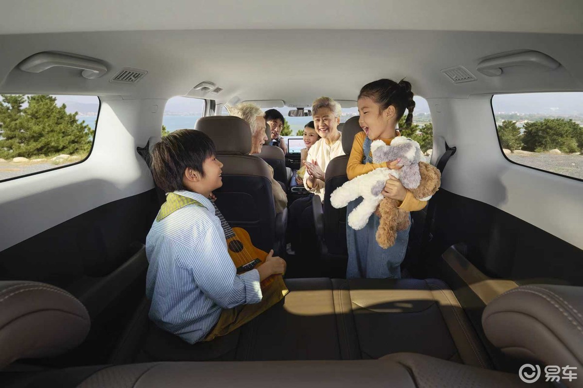 连续两月销量登顶，星光730成10万级MPV的新“答案”_易车