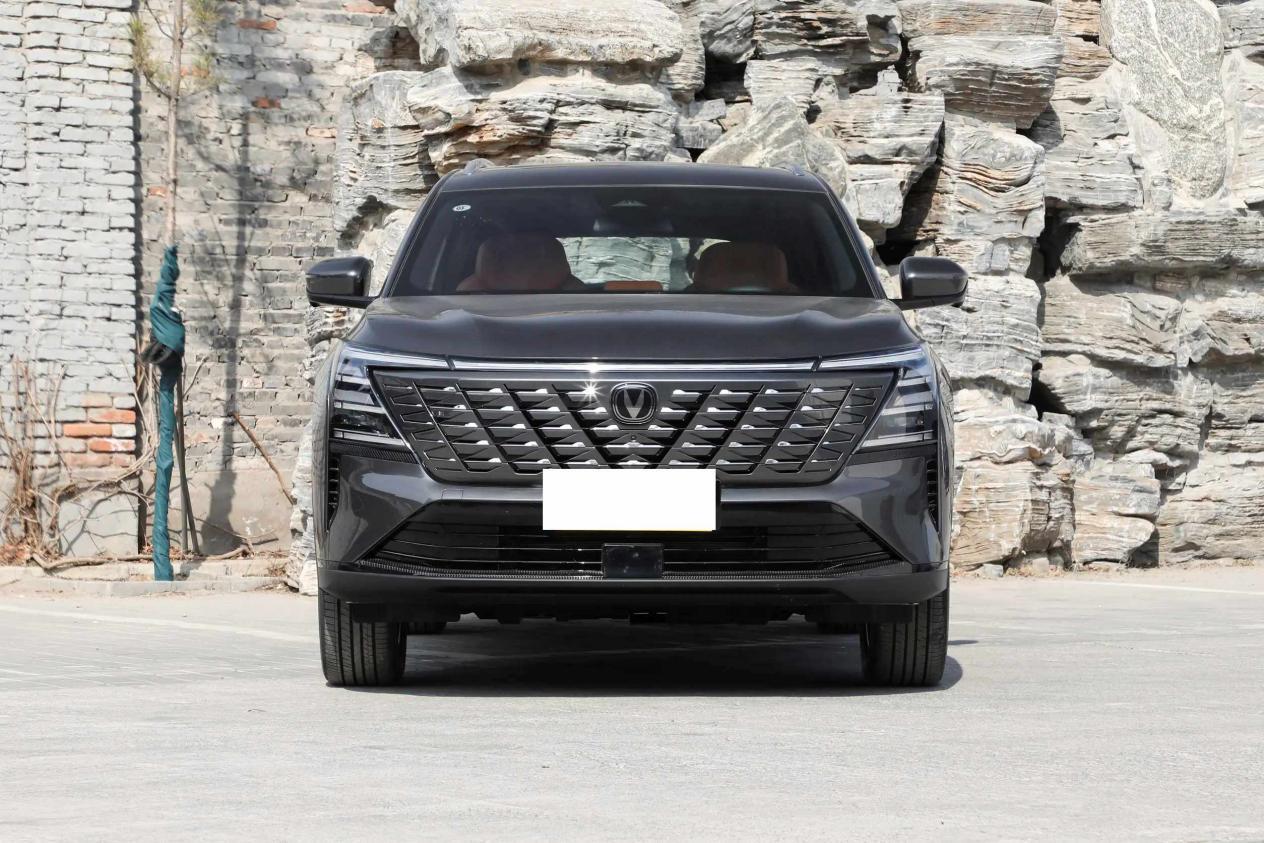 11.39万起，长安CS75 PLUS怎么选？_易车