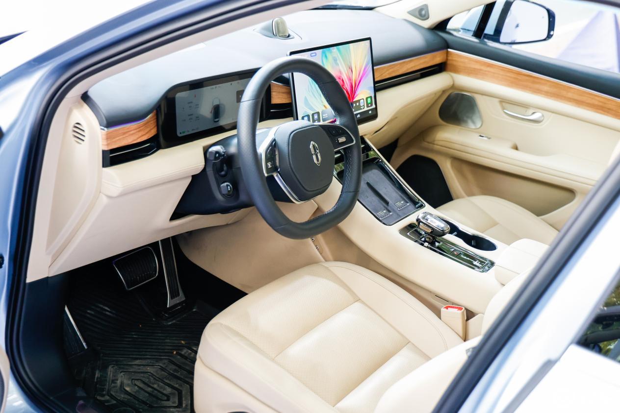 问界M7AITO问界新M7智驾版搭载华为ADS2.0高阶智能驾驶_易车