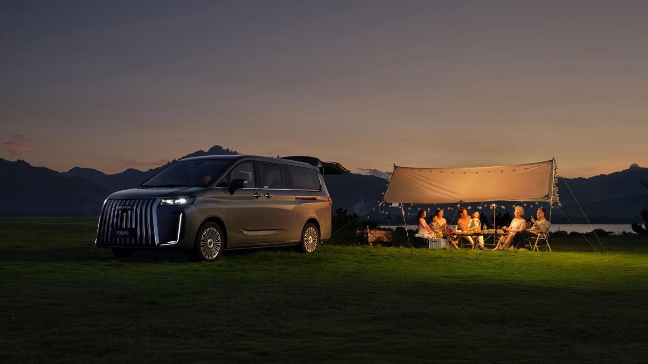 锐胜M8大型MPV正式预售16.98万起，三排都是商务舱_易车