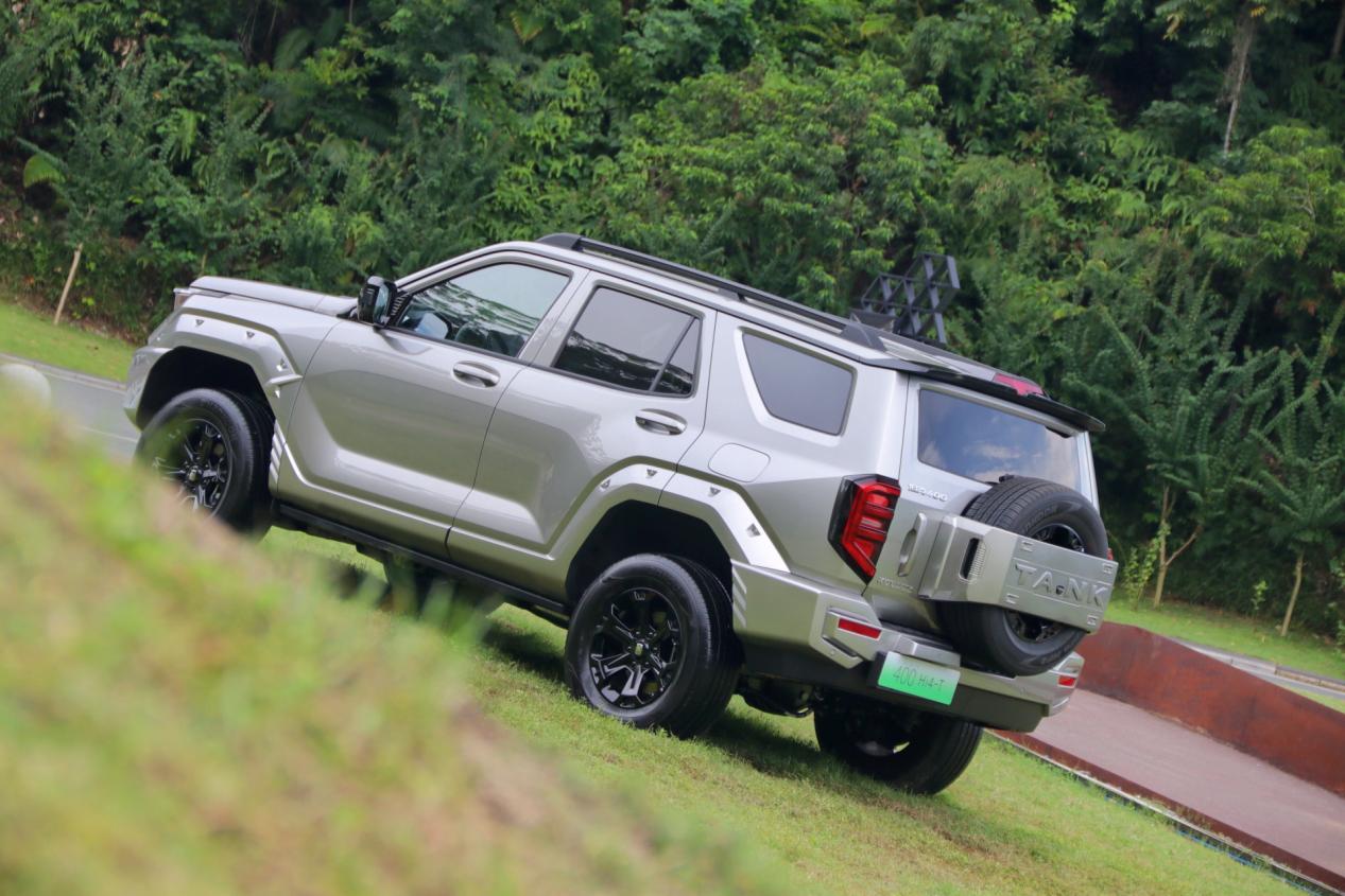 坦克400新能源新车搭载全新一代 TOD+Mlock智能四驱系统_易车