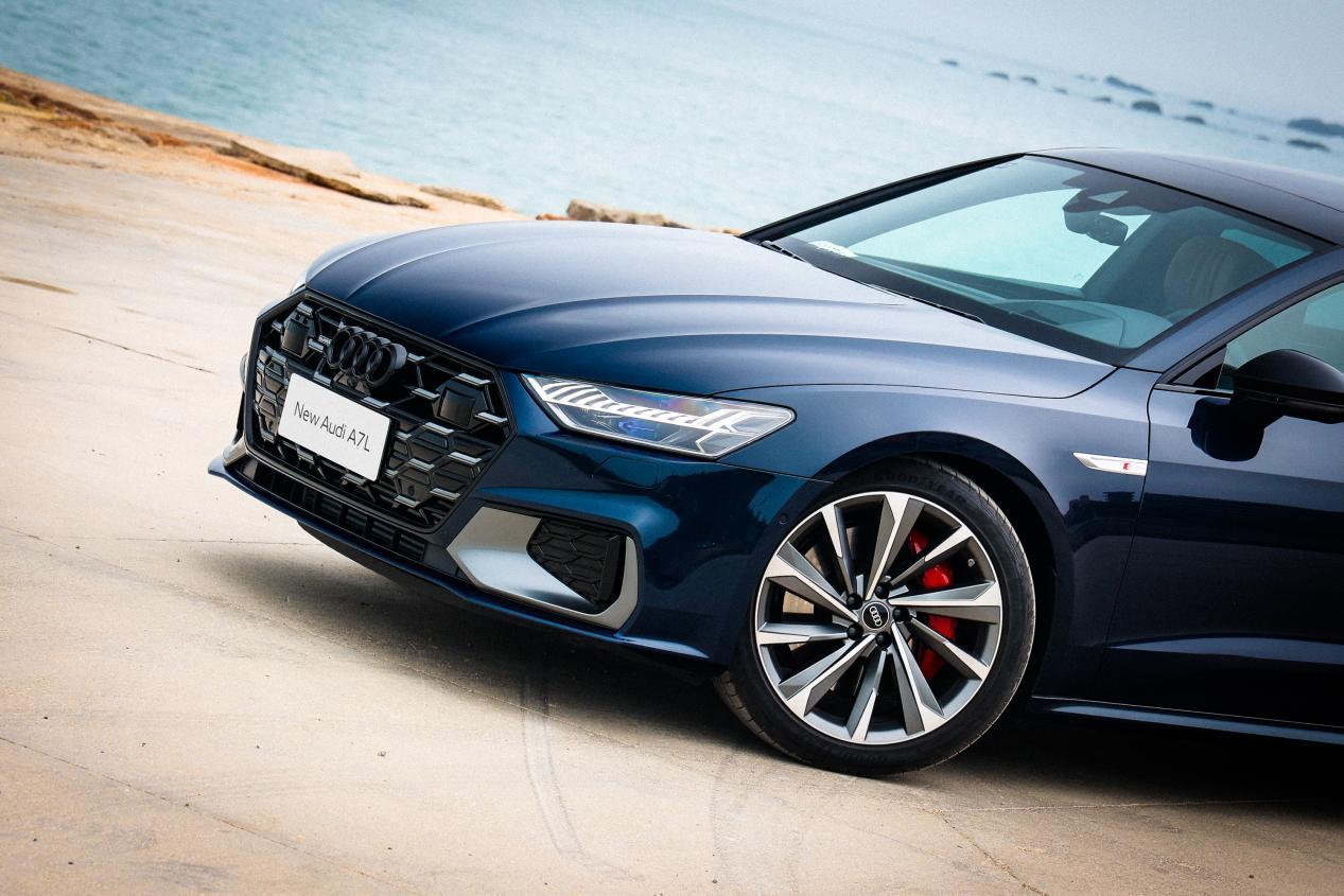 长得帅，开着爽，新奥迪A7L比A6L香？_易车