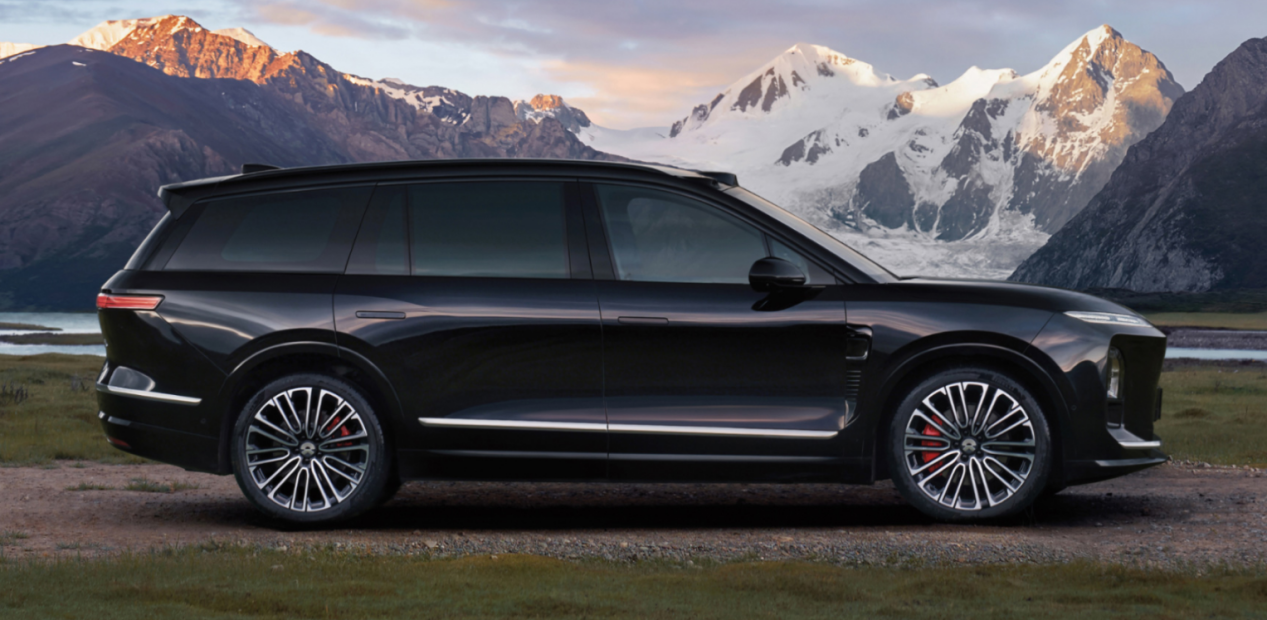 41.68万起蔚来全新ES8预售开启 9月交付_易车