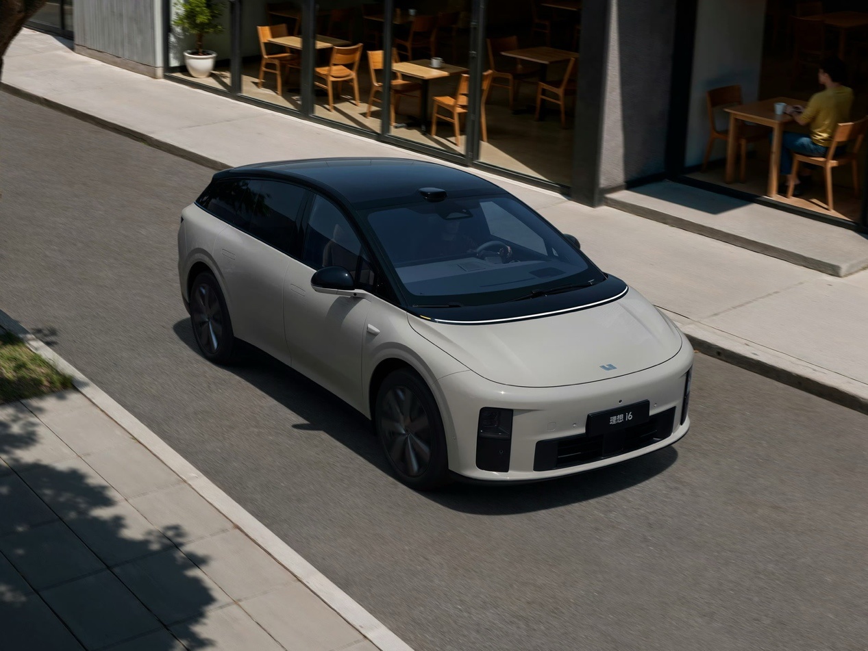 这次真成“爆款”了？理想i6上市售24.98万起_易车