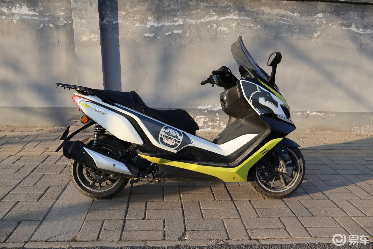 不到2万？250踏板销冠RT3系列：新款上市，性价比拉满_易车