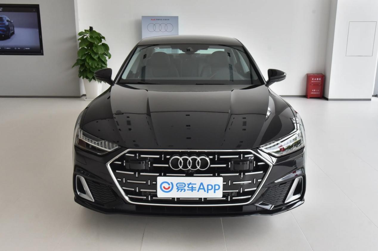 同级最强！37.87万能买C+级性能豪华旗舰奥迪A7L？_易车