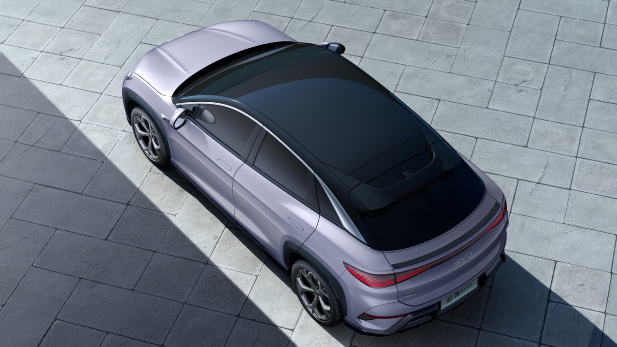 海狮07 EV是由比亚迪全球造型总监沃尔夫冈·艾格领导的设计团队_易车