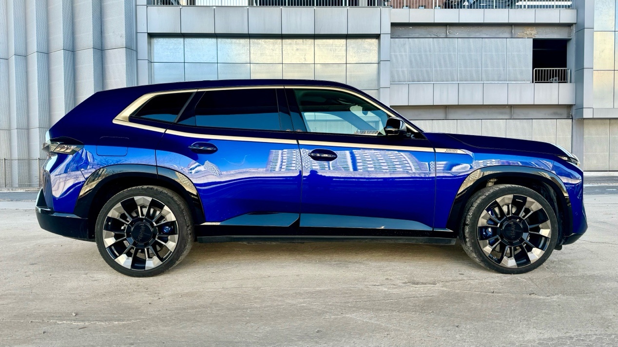 它是何方神圣？试驾宝马XM，带给你不一样的V8体验_易车