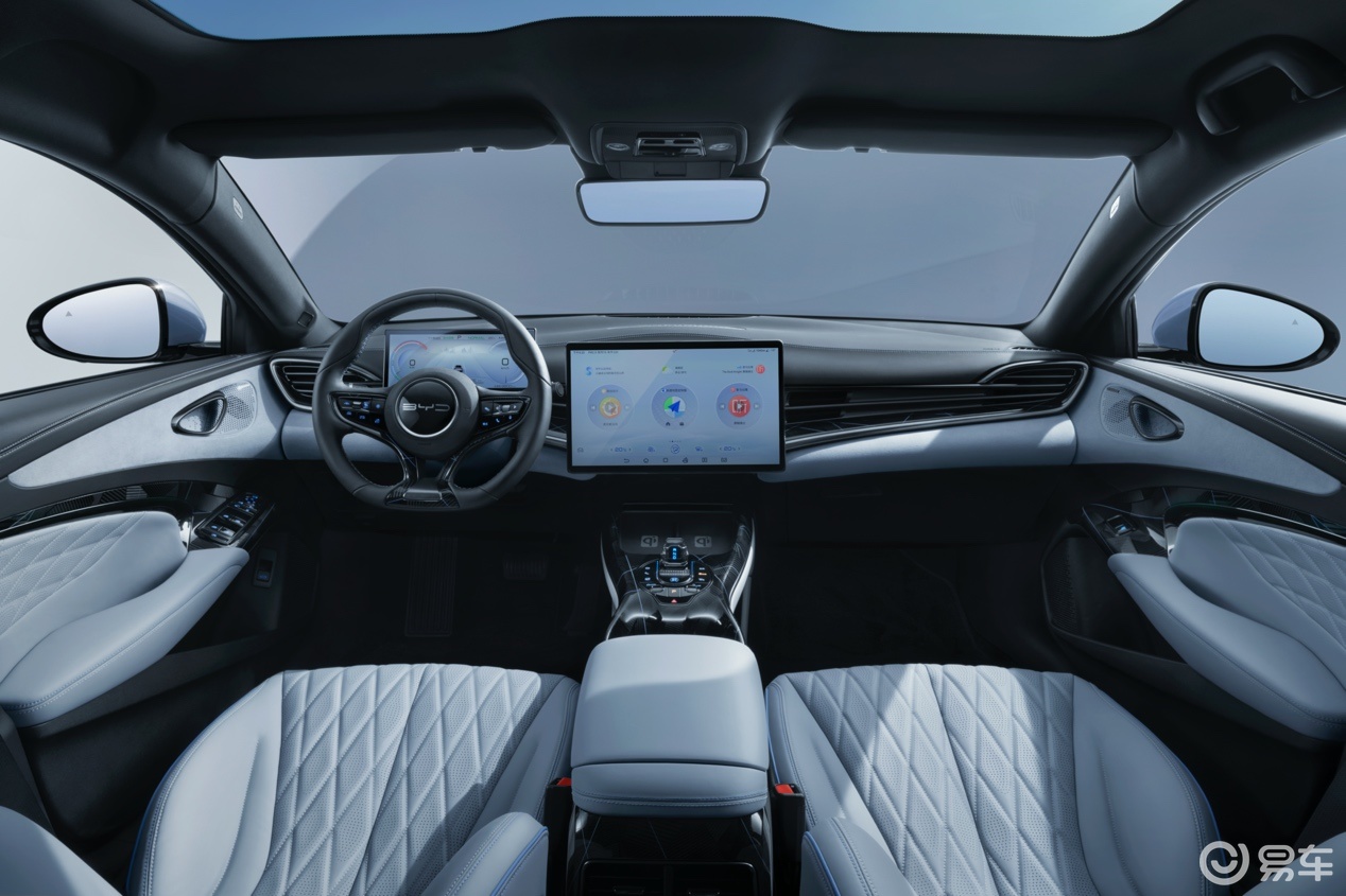 比亚迪海豹荣耀版采用了行业领先的CTB电池车身一体化技术、iTA_易车