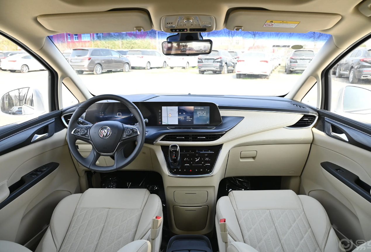 中大型MPV强者之争 魏牌高山对比别克GL8_易车