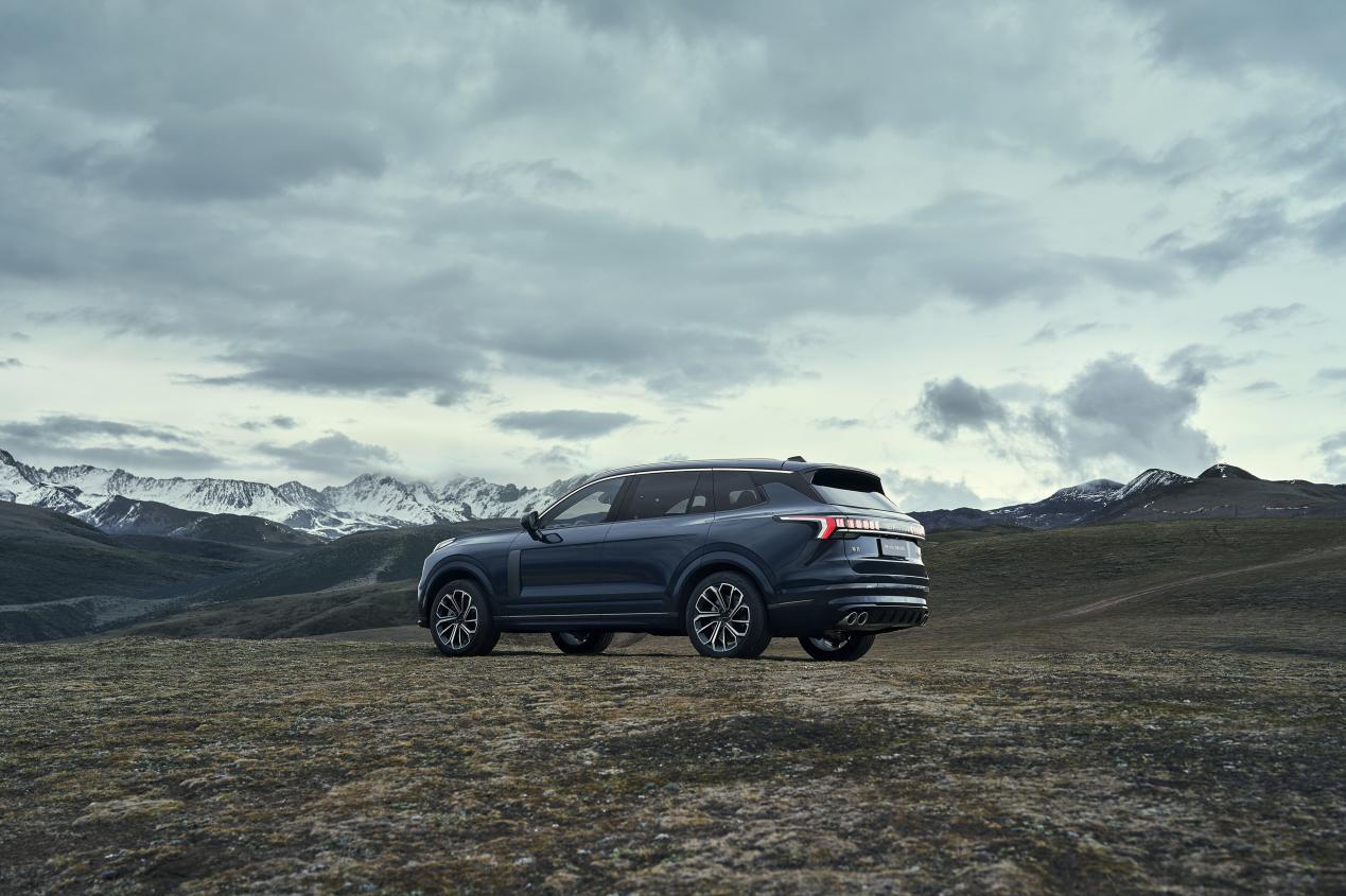 限时23.58万元！领克09 MHEV四驱全球版正式上市_易车