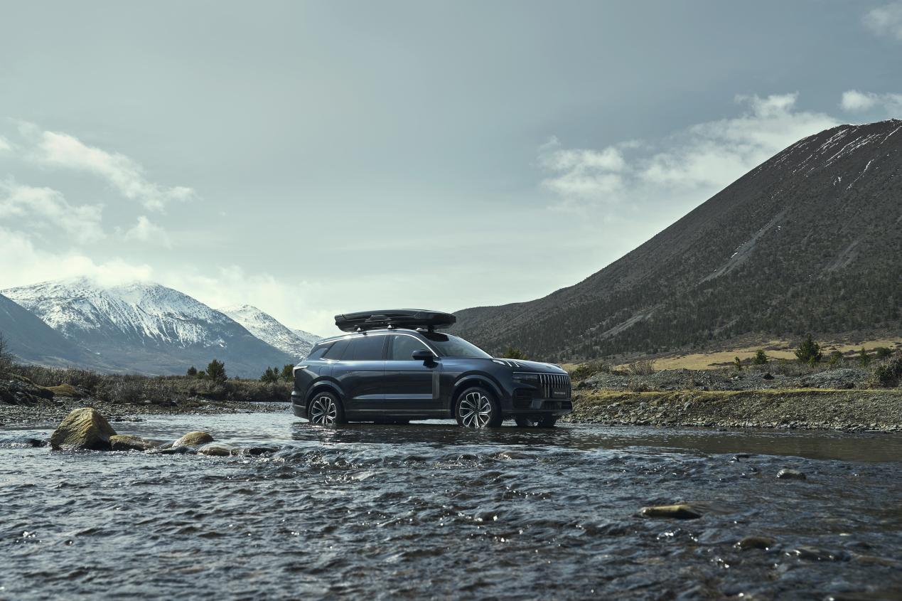 限时23.58万元！领克09 MHEV四驱全球版正式上市_易车