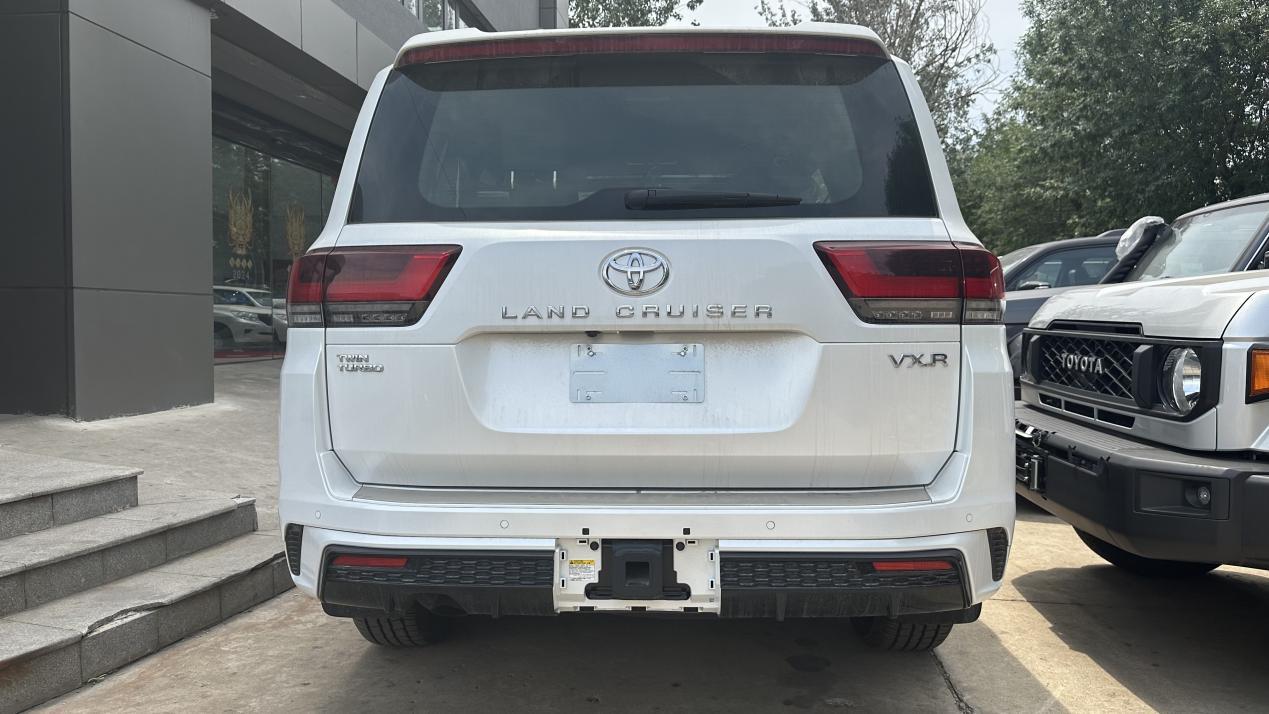 24款进口酷路泽LC300 3.5TT豪华与性能完美结合_易车