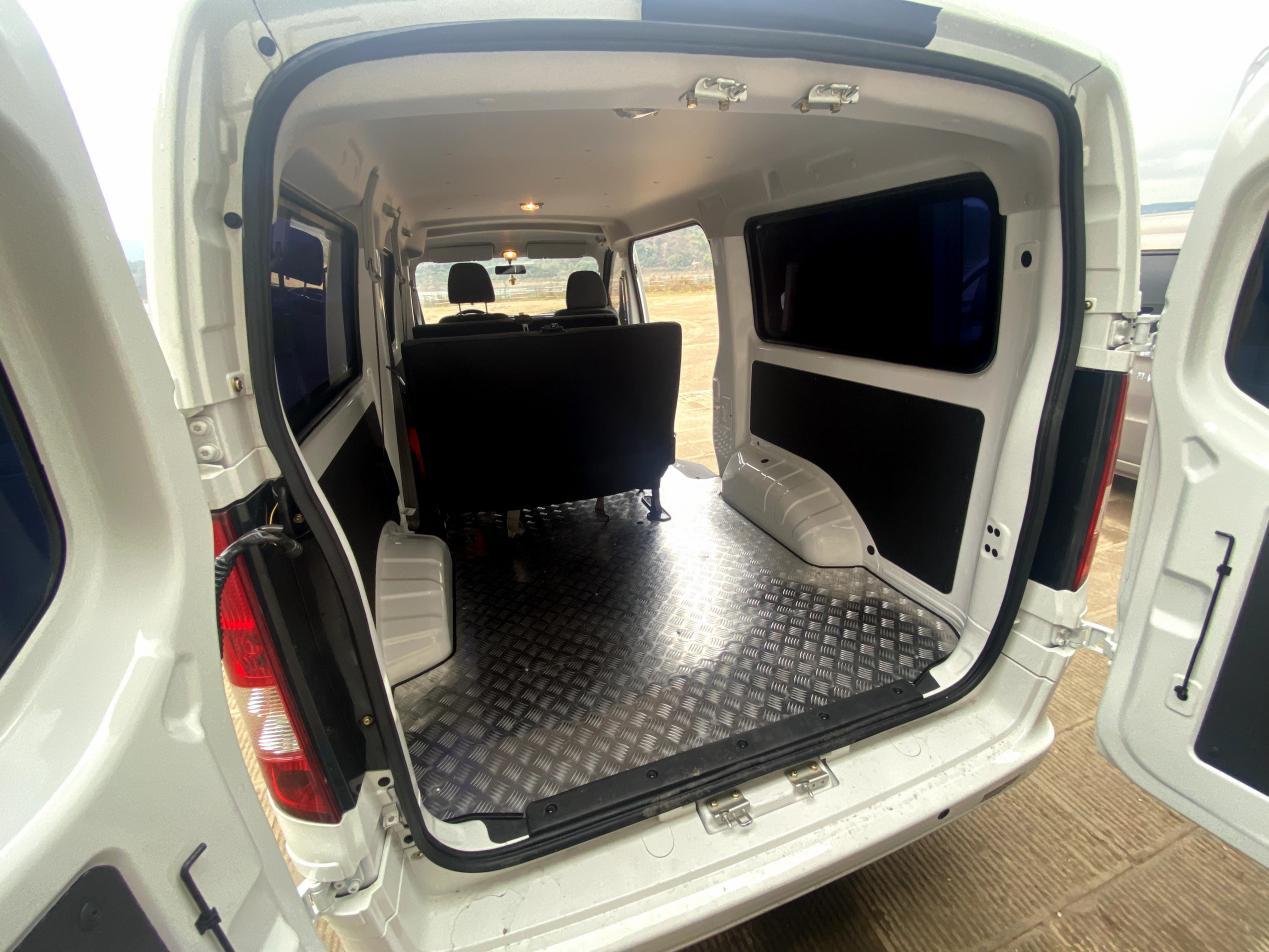 精打细算过日子，新一代长安睿行EM80很不错_易车