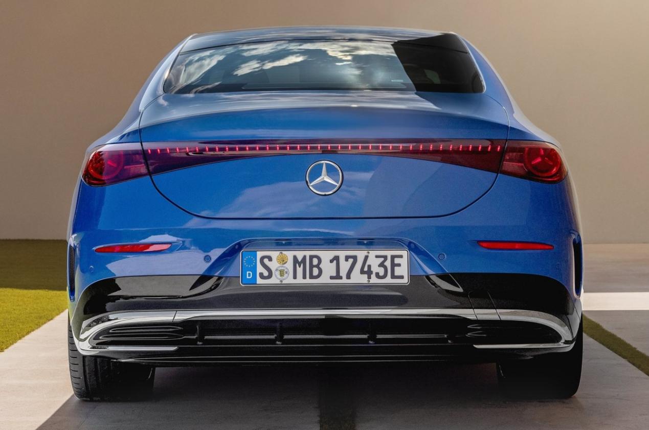 2026款奔驰CLA，800V纯电车，标配2档变速箱_易车