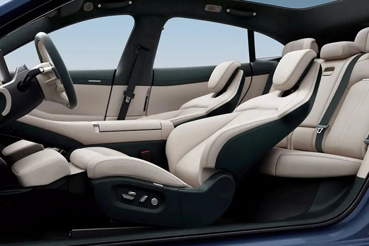 小米YU7比SU7多5项新技术，天际屏抢先宝马实现量产_易车