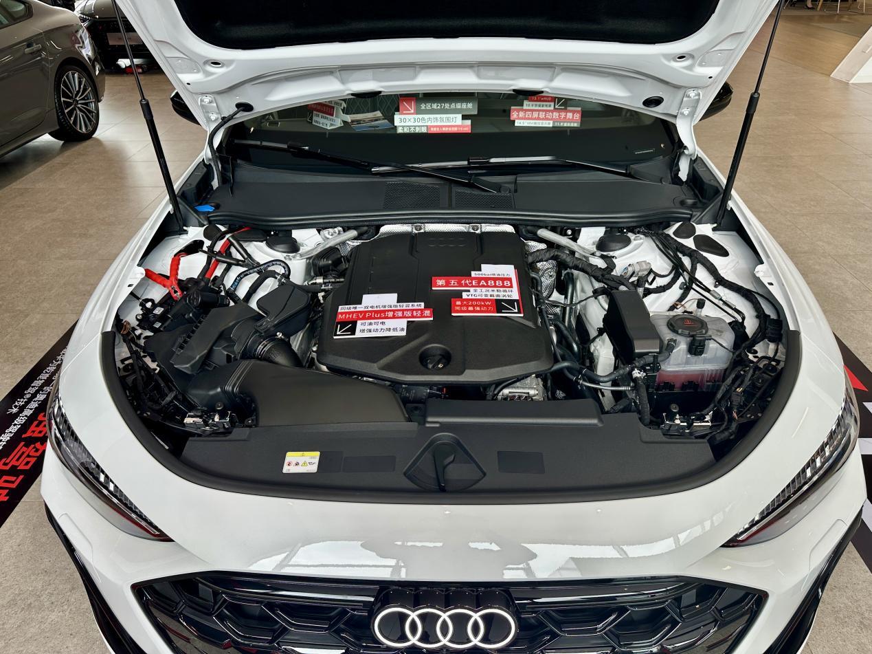 25.28万起的一汽奥迪A5L，真的只是A4L换壳吗？_易车