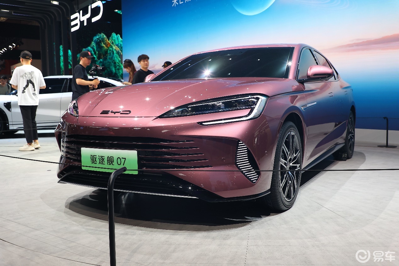 比亚迪驱逐舰 07 首发亮相：“海豹插混版”，又是爆款！_易车